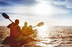 8 Best Water Activities To Try For Your Next Family Trip