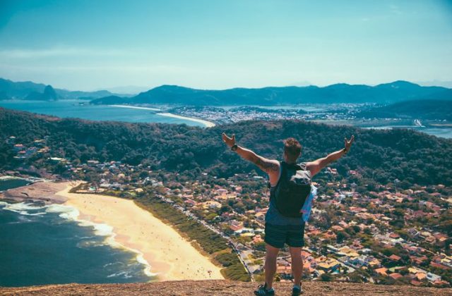 5 Creative Ways To immerse Yourself in Local Cultures While Travelling ...